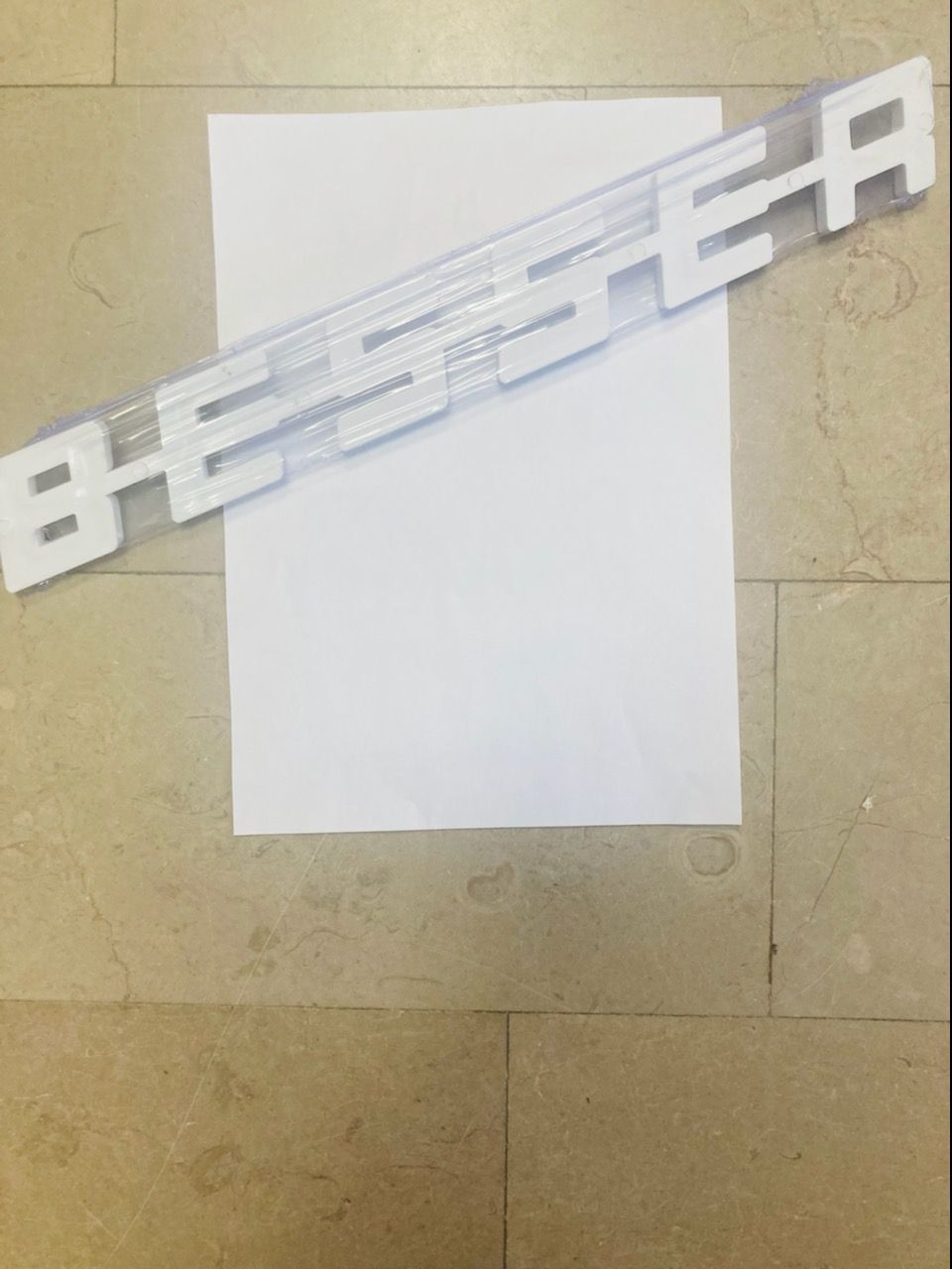 Emblème Besser blanc plastique - Trucketvanshop