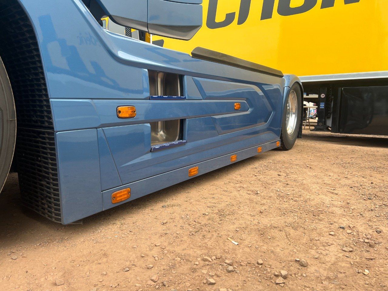 Side bar pour adaptable Daf XG XG+ XF NFD - Trucketvanshop